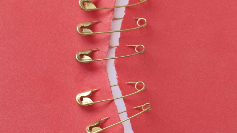 History of the Safety Pin: A Simple Invention with a Big Impact